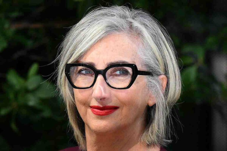Lunetta Savino che fine ha fatto oggi? Ecco l'attrice che ha fatto ...